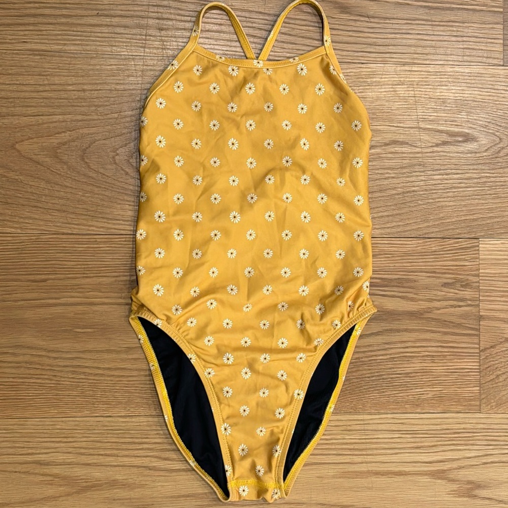 Jolyn Jackson 4 Onesie In Daisy Floral Helen Print, S… - Gem